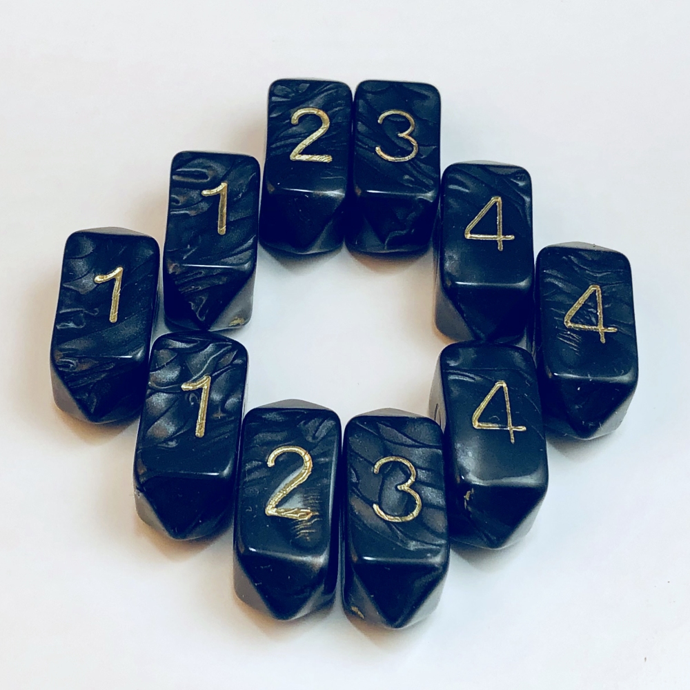 Crystal Caste: Crystal Pearl d4 10 pc set - black