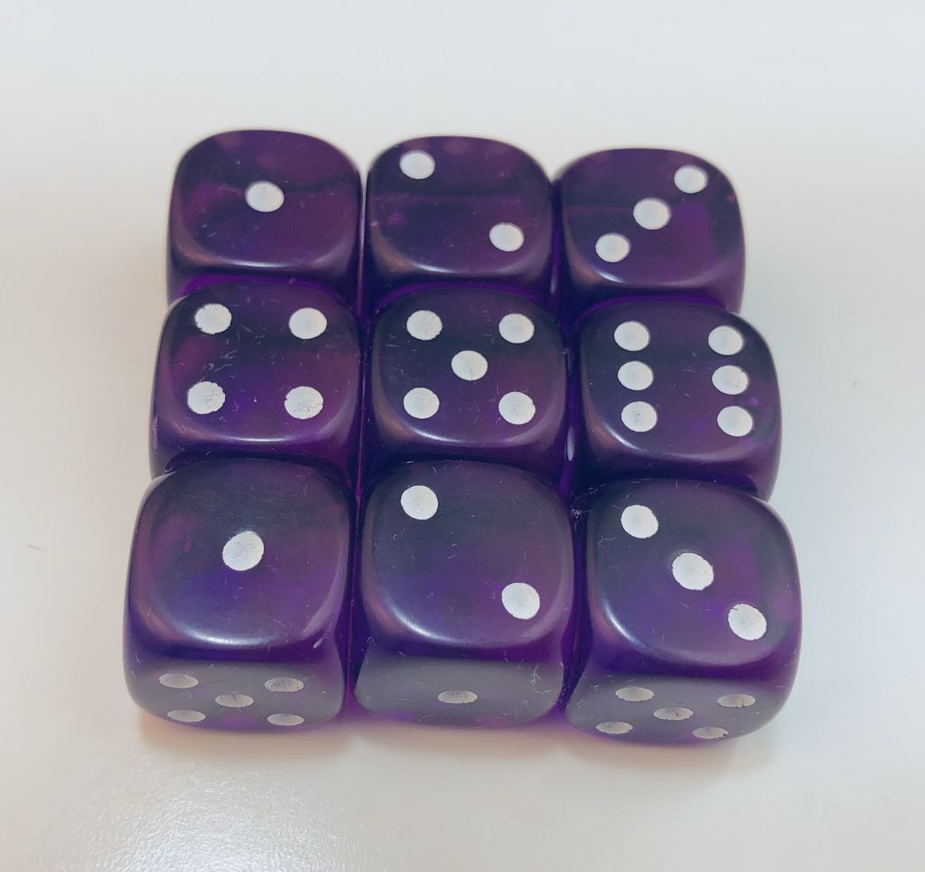 Crystal Caste: 9 piece purple 16mm Translucent